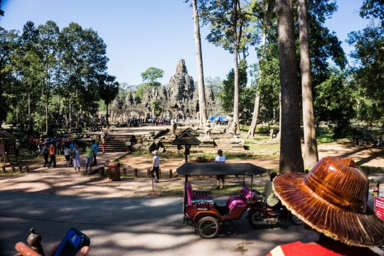 The Perfect Cambodia Travel Itinerary: Phnom Penh to Angkor Wat ...