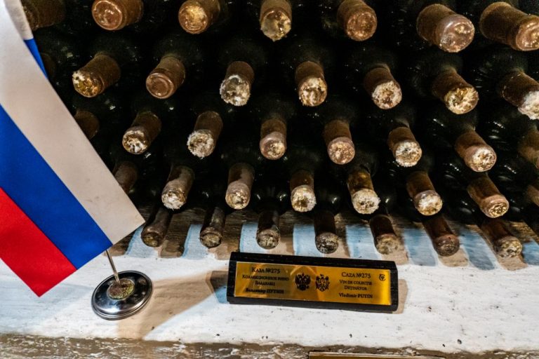 The Perfect Moldova Travel Itinerary: Chisinau, Transinistria, And ...